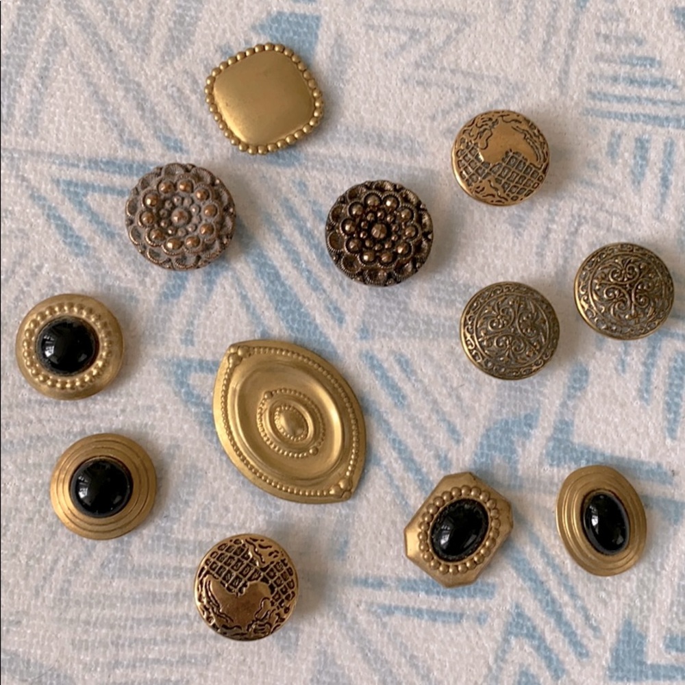Assorted Vintage Button Covers - Gem